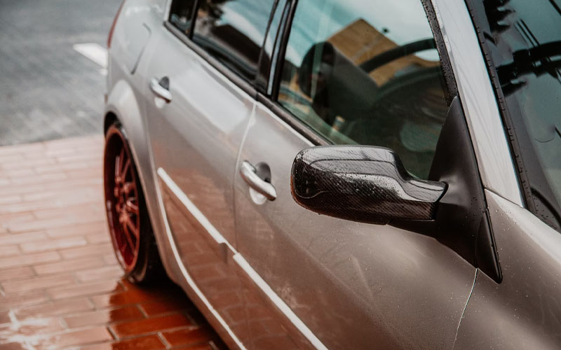 Call the Police if You See a Coin in Your Car Door Handle – Biglaps.com